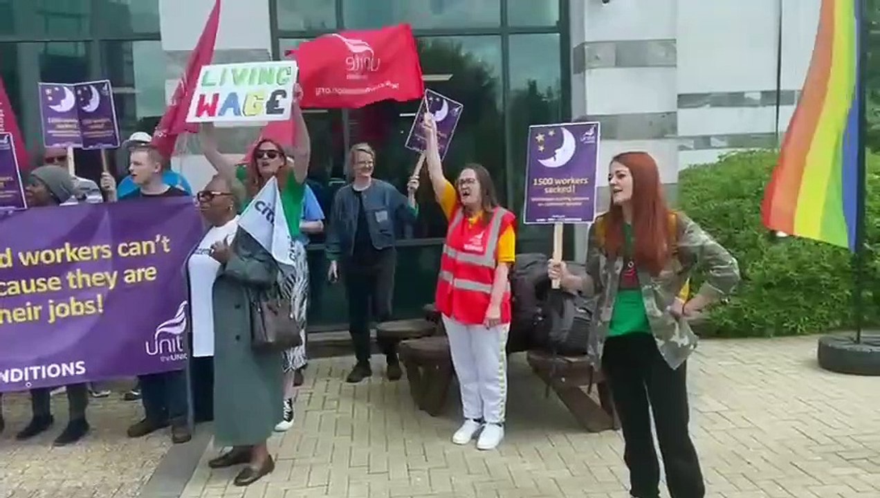 Whitbread workers protest outside of its Dunstable headquarters - video ...
