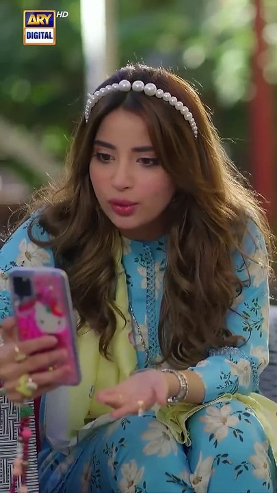 Ye tumhari Saas thi ya Dost #SareRah #SaboorAly #Shorts - video Dailymotion