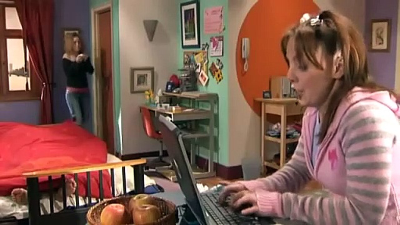 Extra_English_episode_2_Hector_goes_shopping__part1_(360p) - video ...