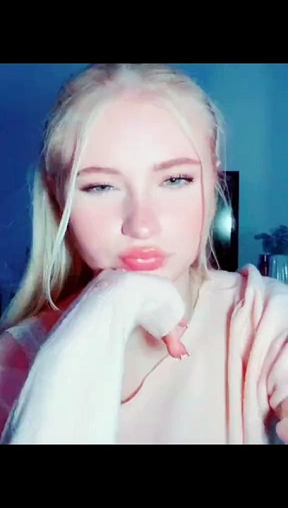 So cute so beautiful Korean girl - video Dailymotion