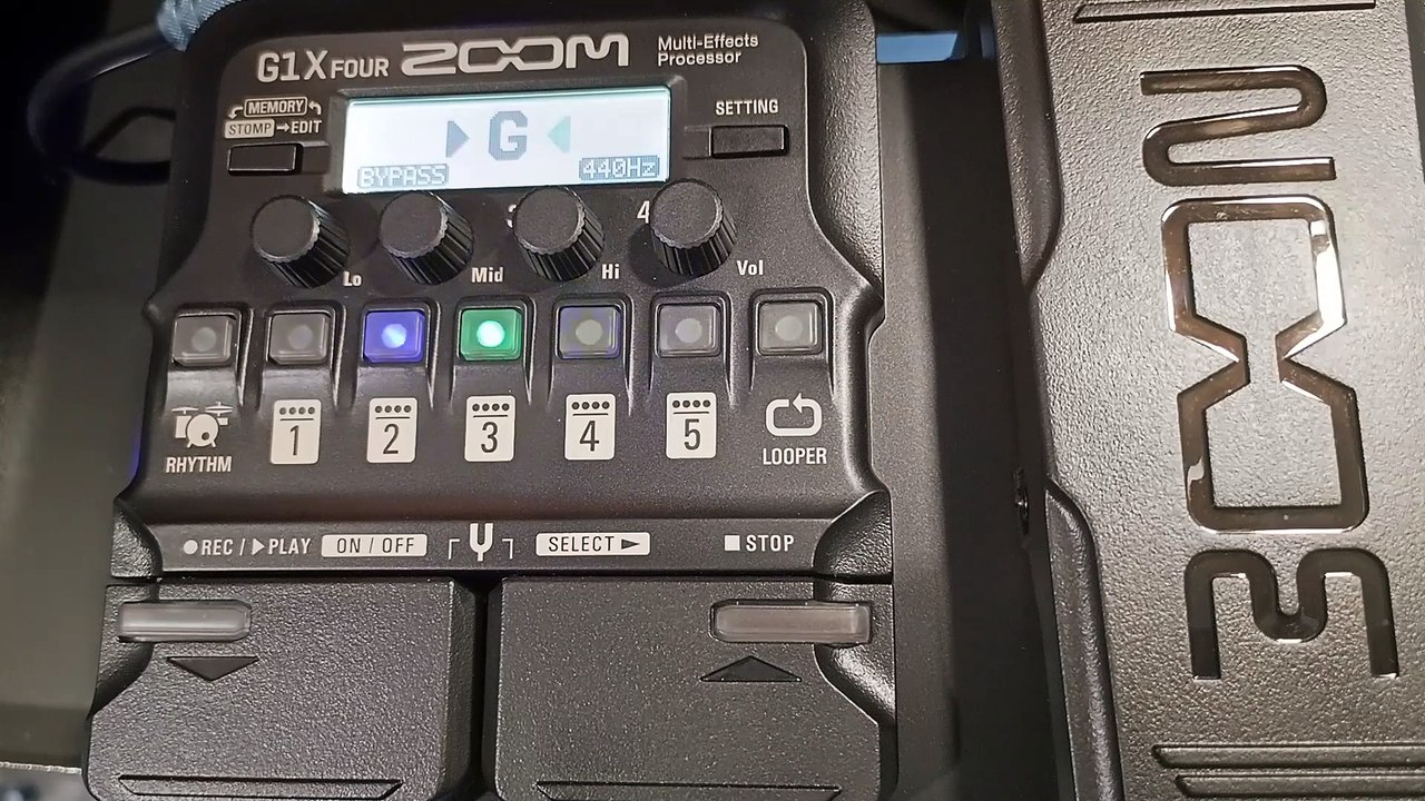 ZOOM G1X Four - Patches do 10 ao 50 - Vídeo Dailymotion