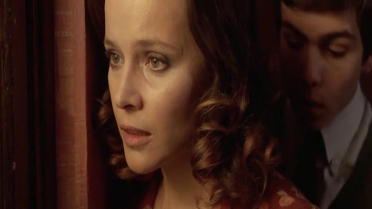 Malicious 1973 (Laura Antonelli) - video Dailymotion