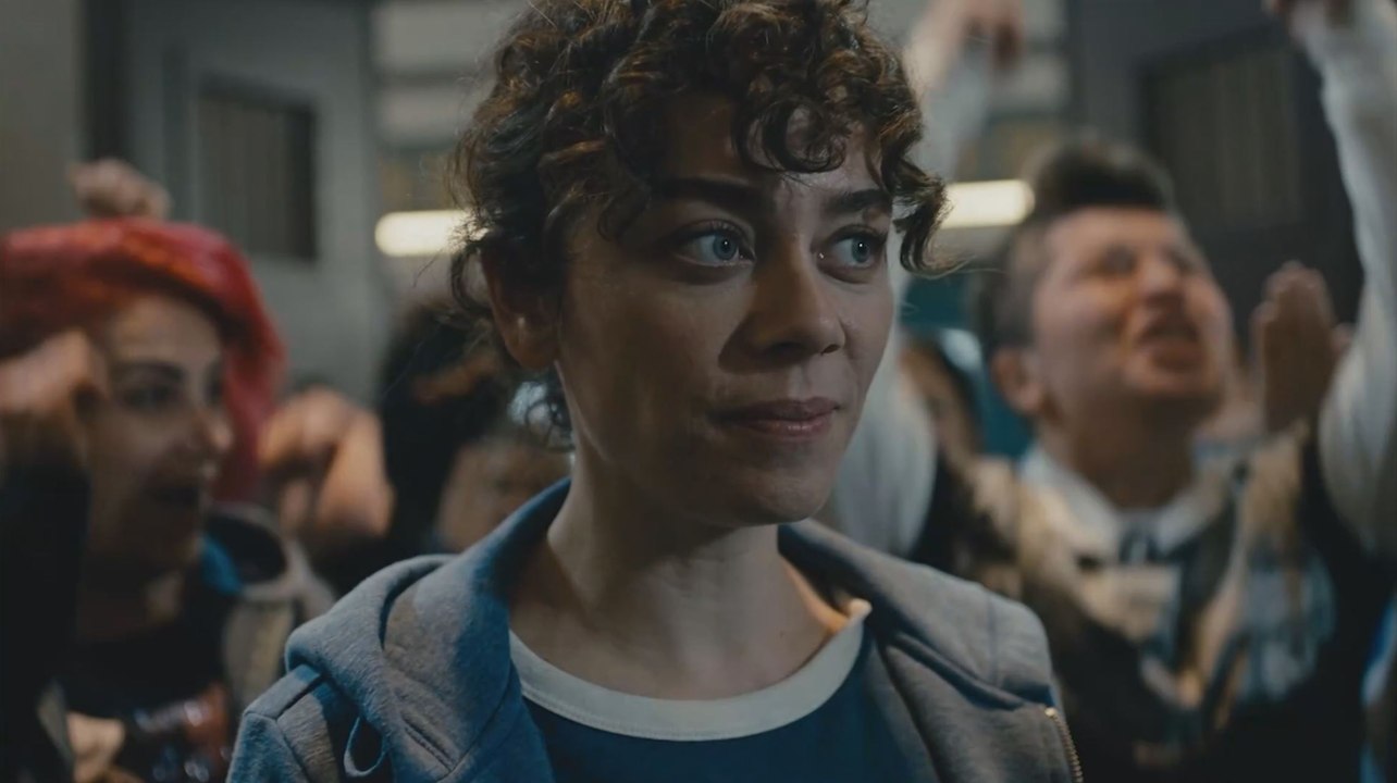 The Yard - Episode 75 (English Subtitles) | Avlu - video Dailymotion