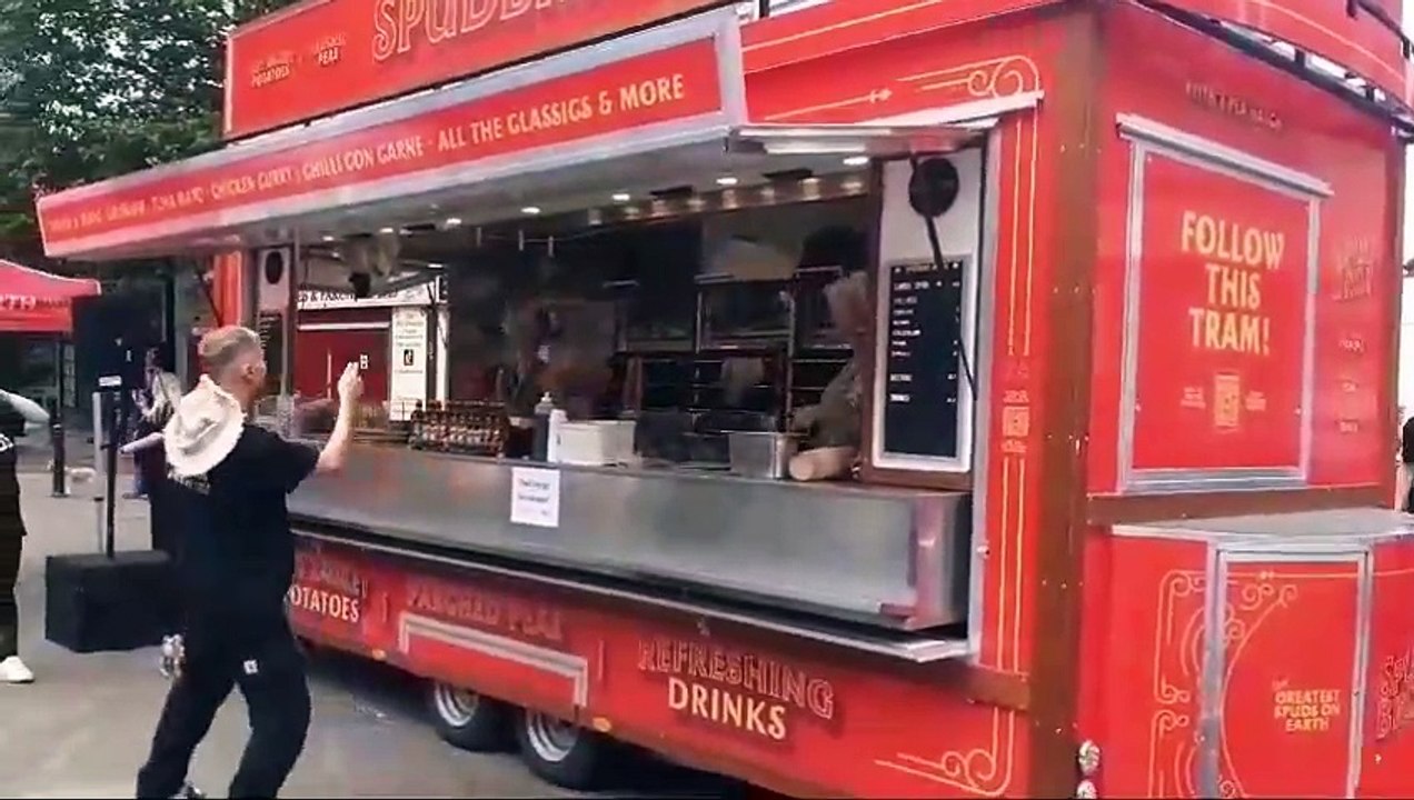 Spud Bros 70th anniversary vox pop - video Dailymotion