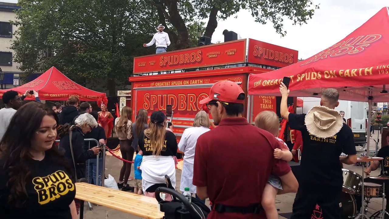 Spud Bros 70th anniversary new tram unveiling - video Dailymotion