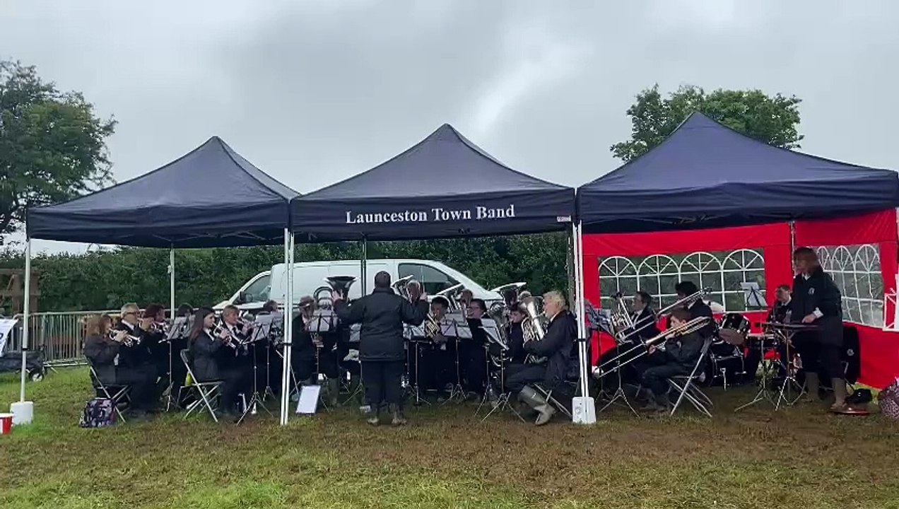 Launceston Town Band bring the music to Launceston Show 2024 - video ...