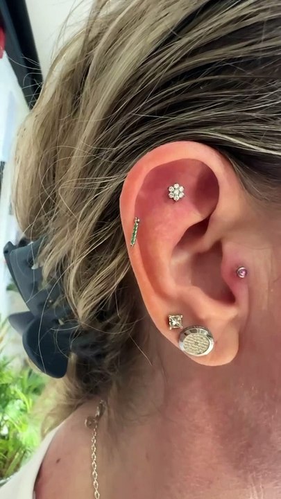 Ear Cartilage Goals: Flat Piercing #bodypiercing #flatpiercing # ...