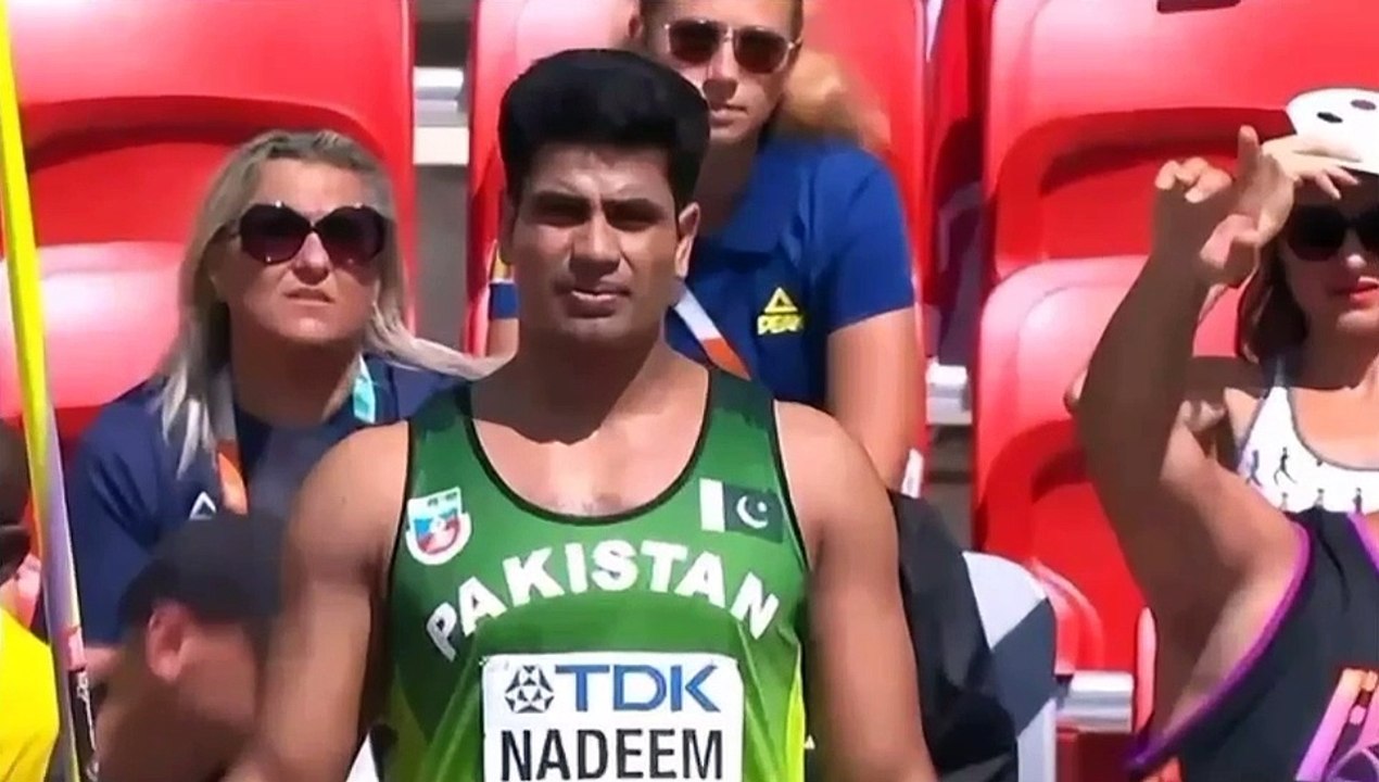 Oh Babar Azam announced 1 crore Arshad Nadeem after qualifying in the ...