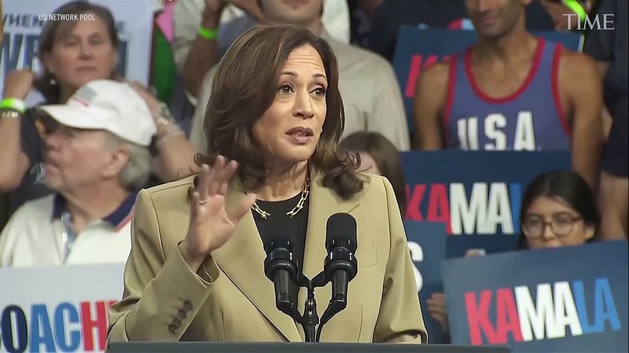 Kamala Harris Addresses Gaza Protesters at Arizona Rally, Calls for ...