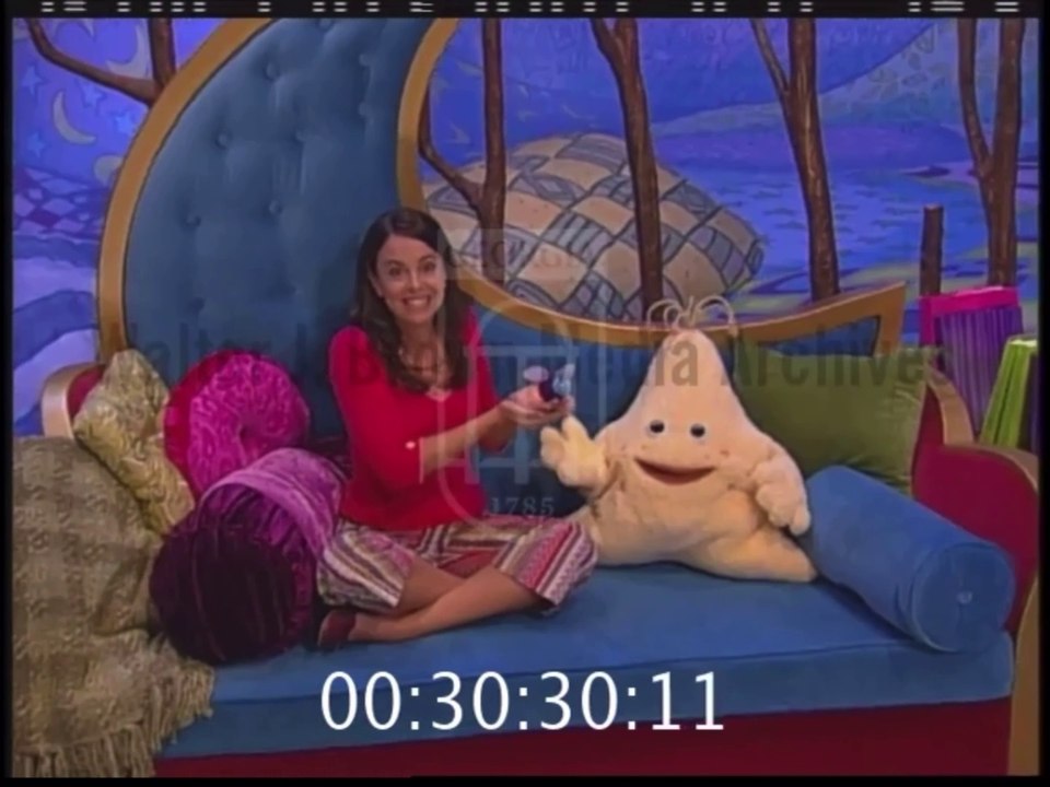 PBS Kids Sprout - The Good Night Show - Lucy Light the Way Lake (2007 ...