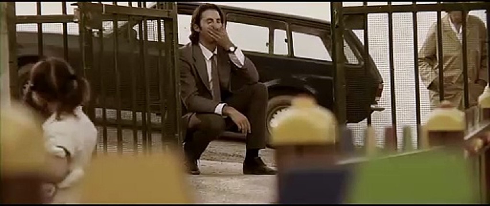 Embargo | movie | 2010 | Official Clip - video Dailymotion