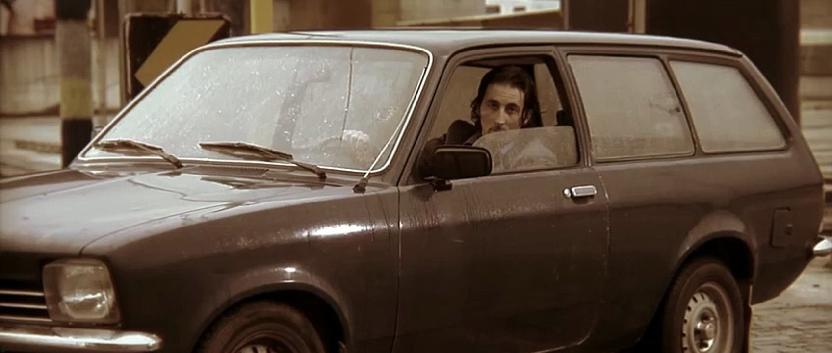 Embargo | movie | 2010 | Official Teaser - video Dailymotion