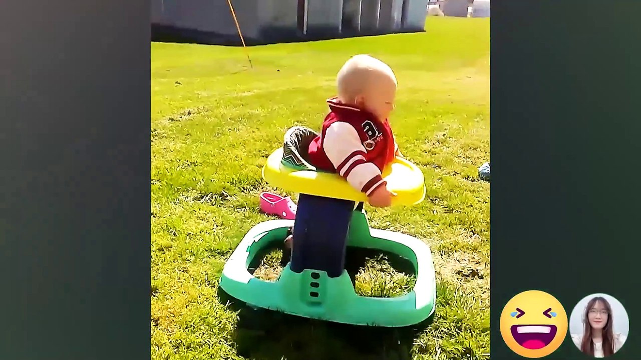 Cute_Babies_Explore_The_World_-_Baby_Outdoor_Video____5-Minute_Fails ...