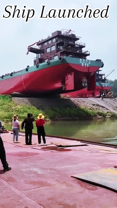 Ship launching - video Dailymotion