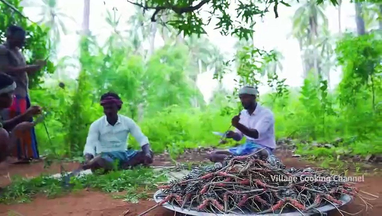 BIG LOBSTER _ 50 KG Lobster Fry Cooking and Eating In Village _ Lobster ...