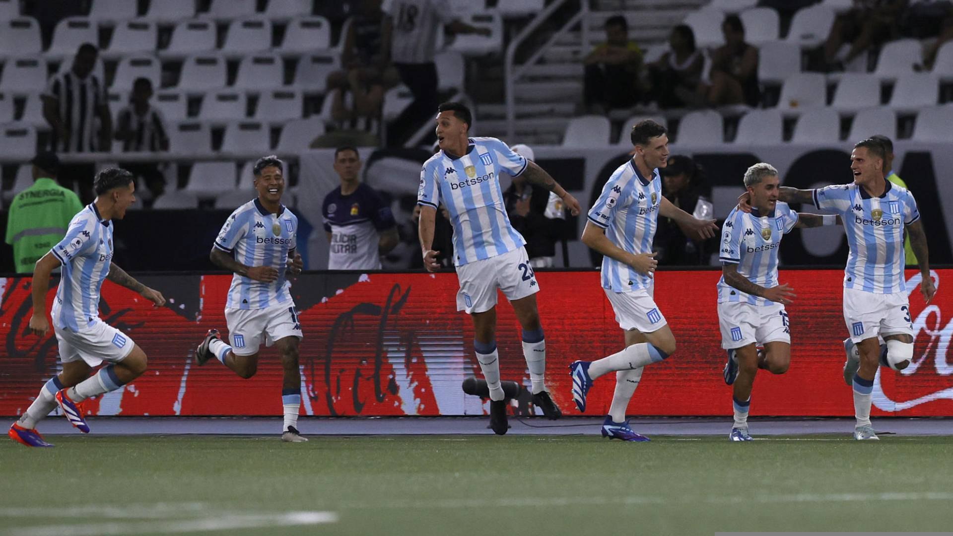 (VIDEO) Recopa Sudamericana 2025 Highlights // Resumen: Botafogo vs ...