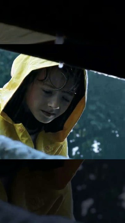 Georgie sees a clown in the drain - It (2017 film) #Movie #Clip #Horror ...