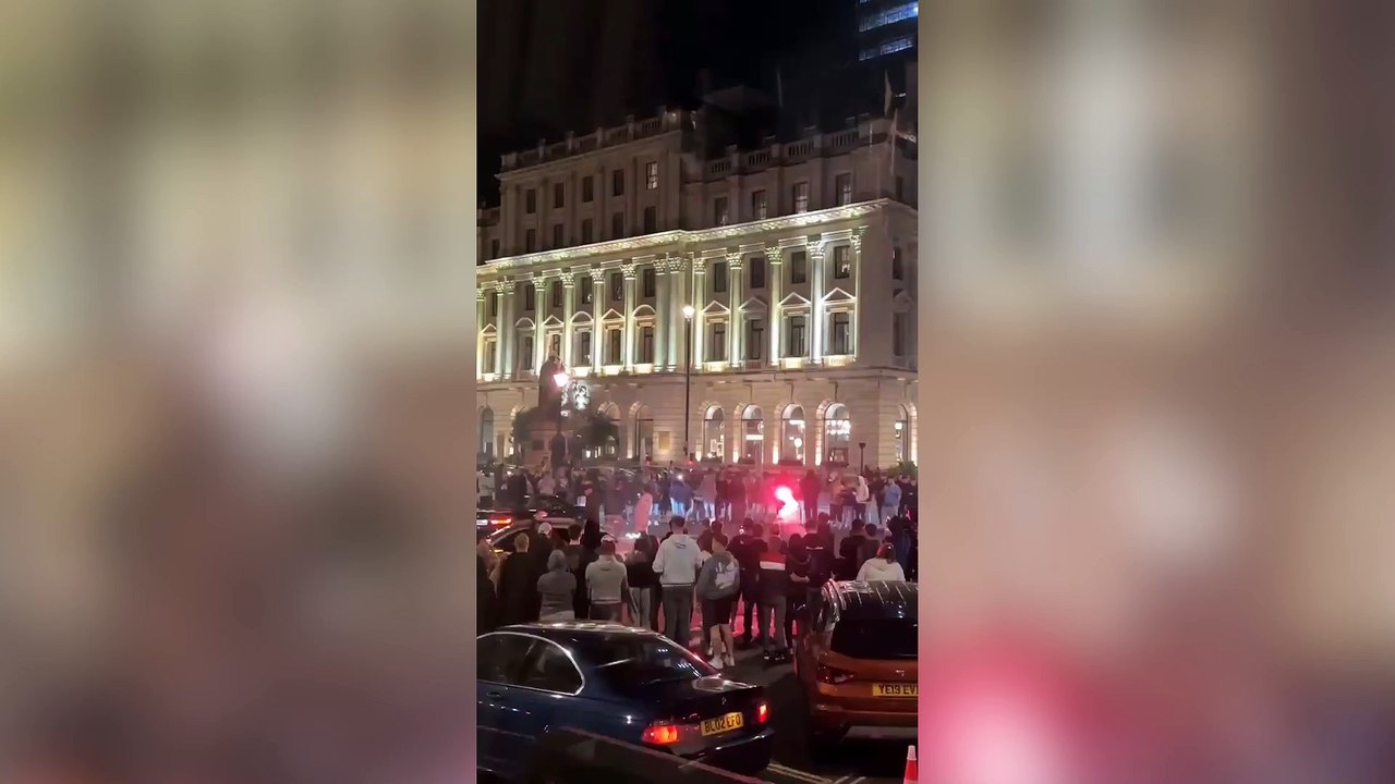 We live near Buckingham Palace...dangerous boy racer car meets are ...