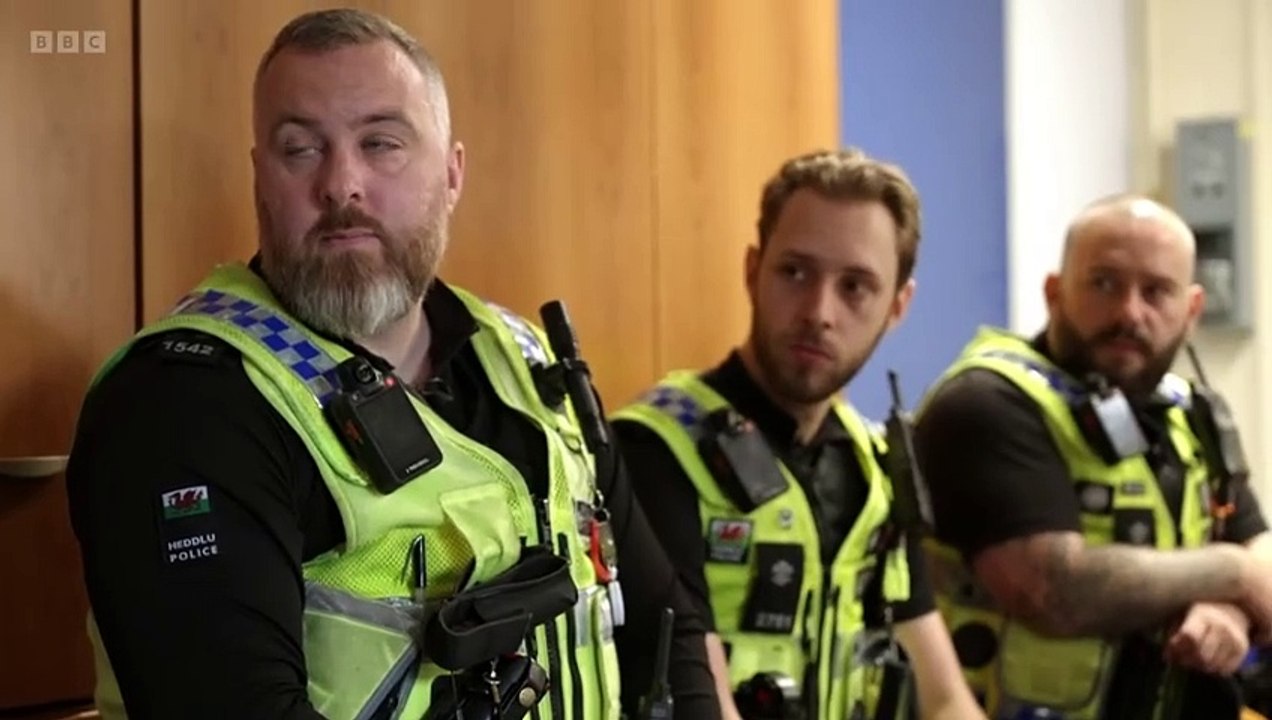 Rookie Cops S02E01 (9 Sept 2024) - video Dailymotion