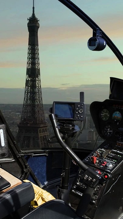 Beautiful View of Eiffel Tower from Helicopter Cockpit - video Dailymotion