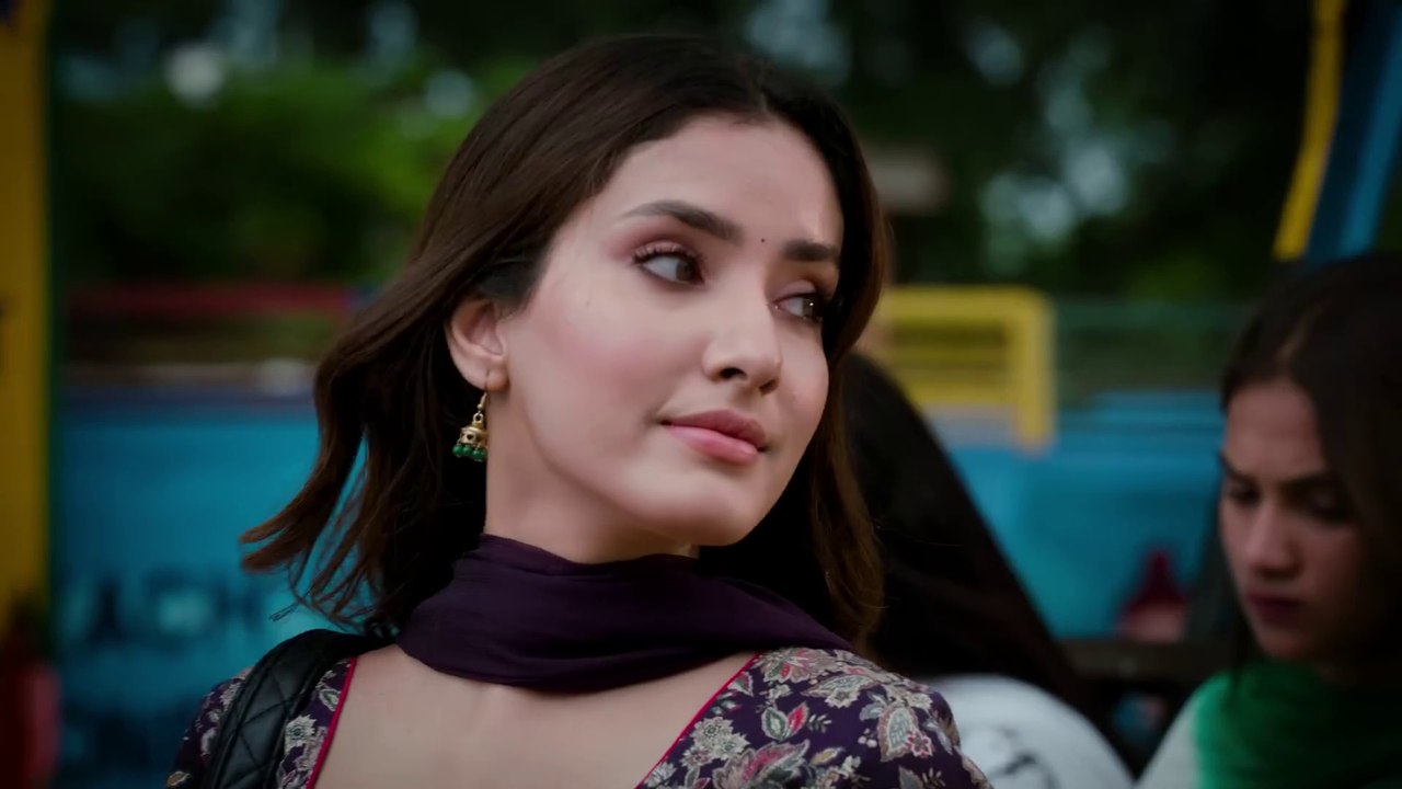 Romantic Love Song Ishq Ruhani (Official Music Video ) Guru Randhawa ...