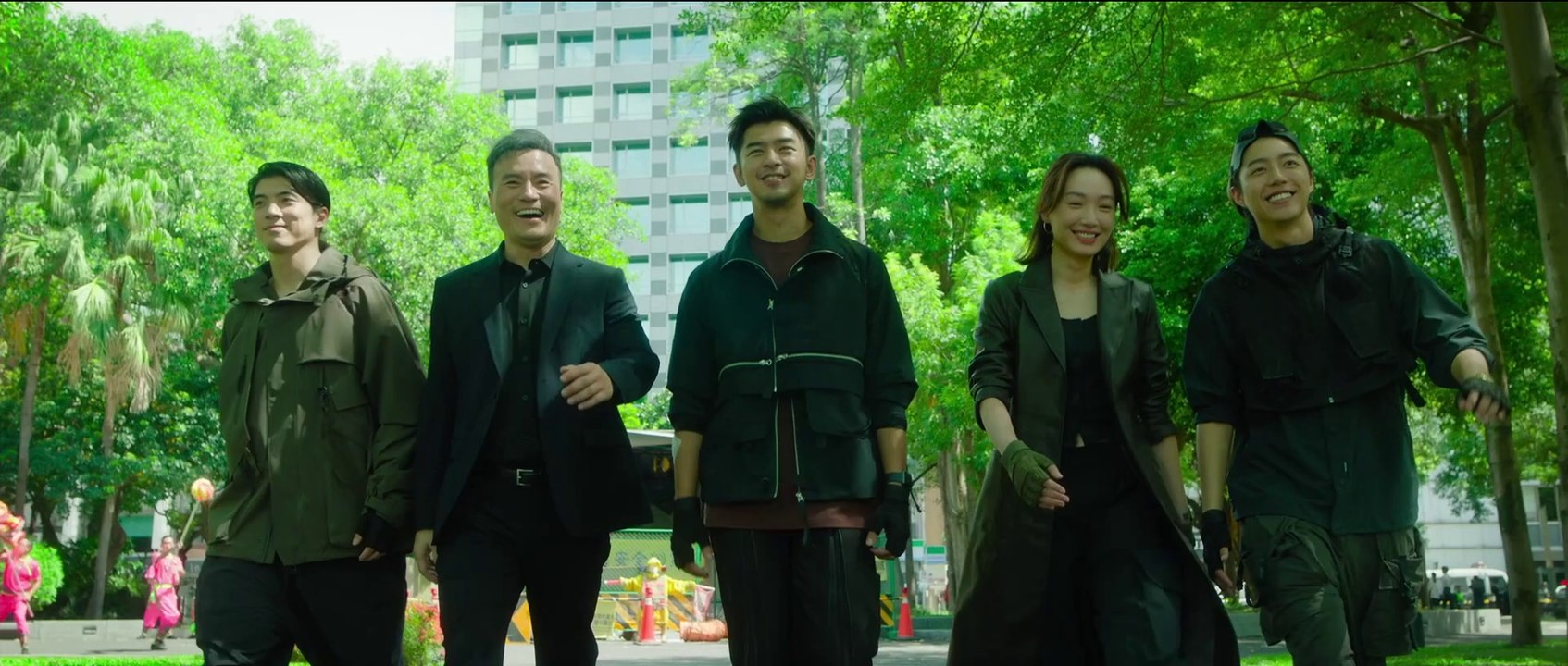 Breaking and Re-entering (2024) Official Trailer HD - video Dailymotion