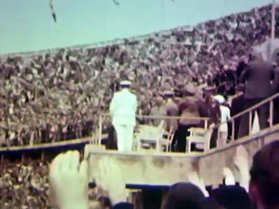 Hitler in Colour - Vidéo Dailymotion