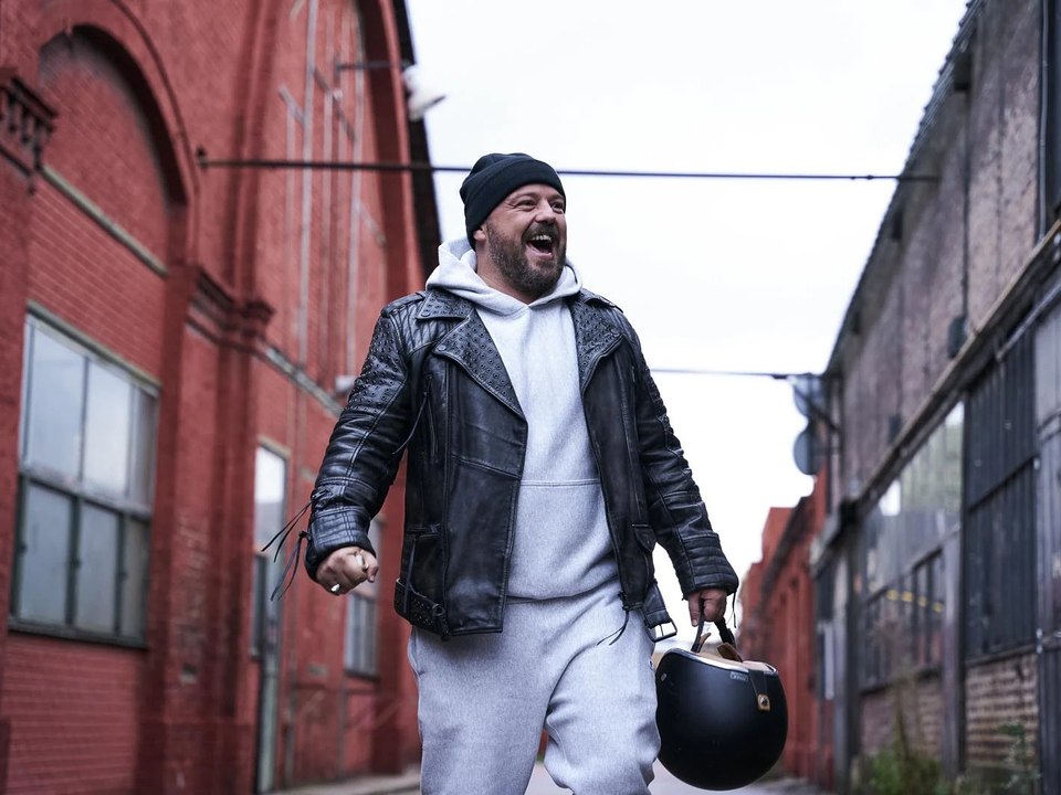 Challenger: Trailer HD - Vidéo Dailymotion