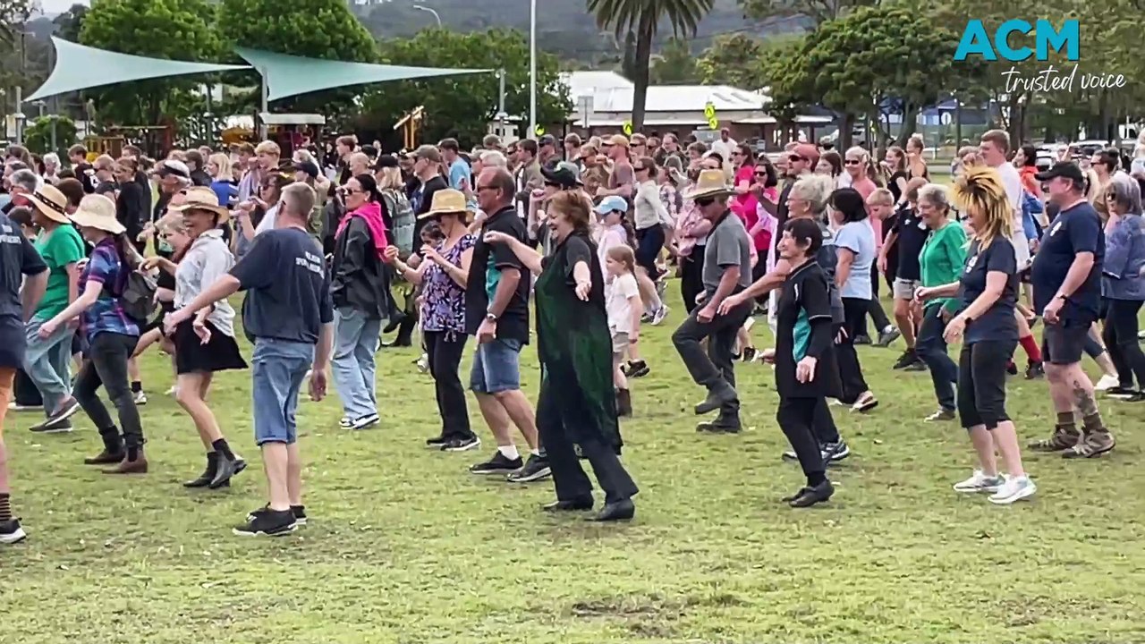 Nutbush Community Dance in, Wingham NSW 13 October 2024 - video Dailymotion