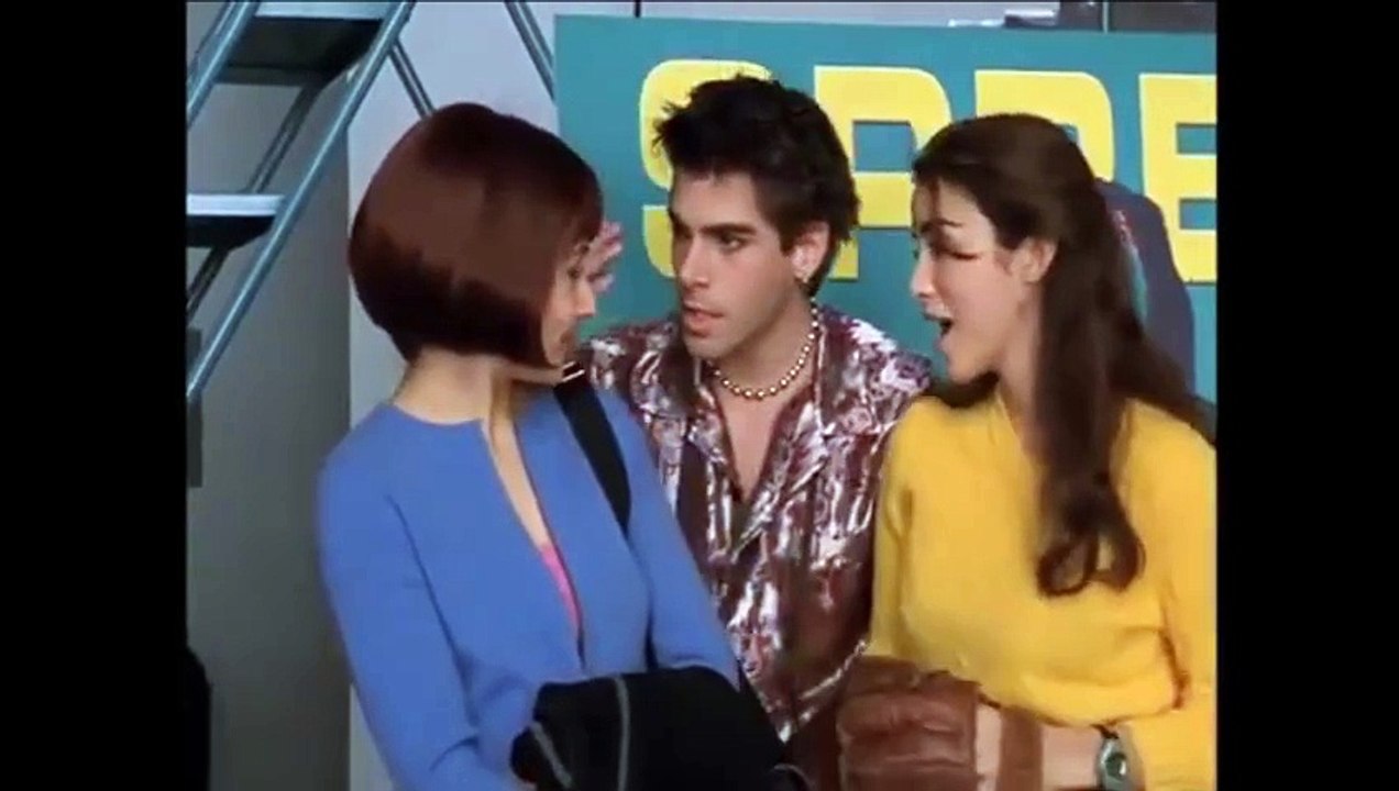 Le temes a la oscuridad - El relato de los múltiples rostros . Latino ...