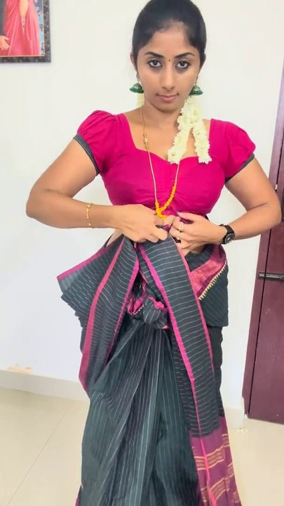 Sharmy makeover beauty Saree video in Dailymotion - video Dailymotion