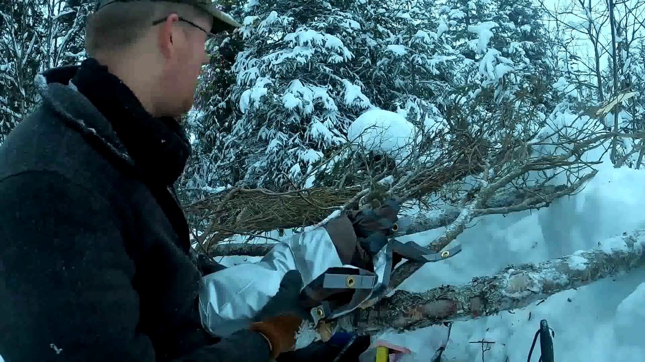 Survival Shelter Winter Camping in Blizzard - Deep Snow Camping in ...