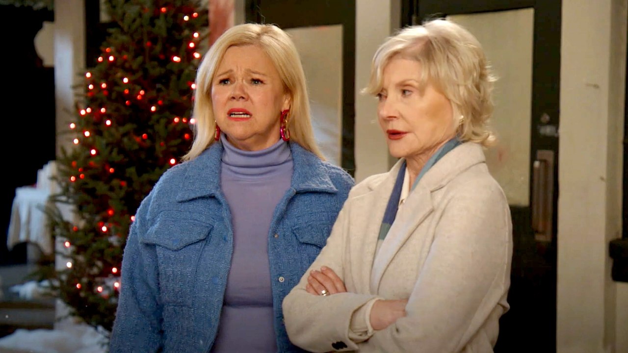 Sneak Peek at Hallmark's Holiday Mismatch - video Dailymotion