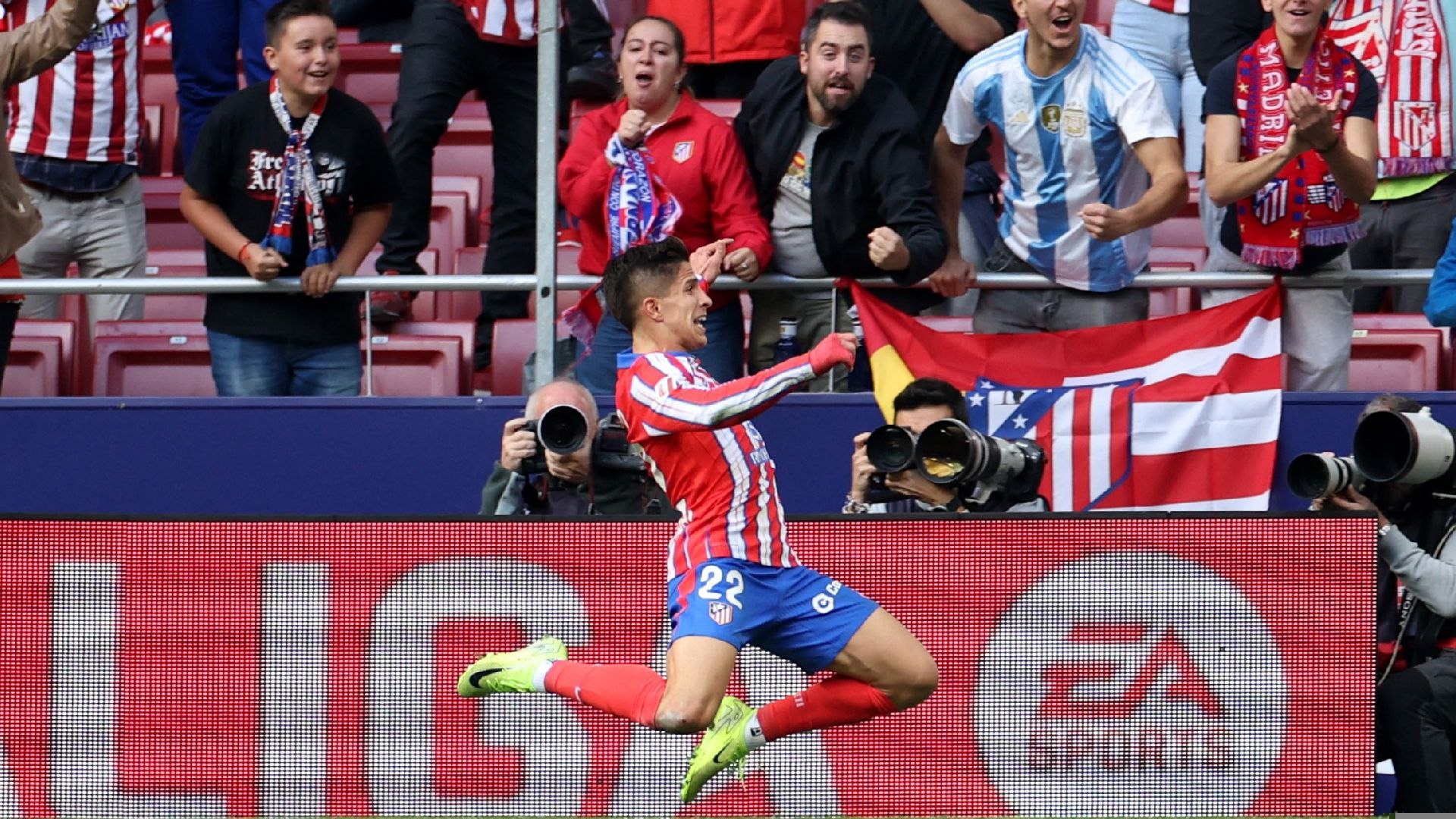 Diego "El Cholo" Simeone on His Son: "He's Just Another Player" | beIN ...