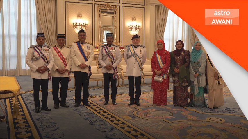 Dua pegawai tertinggi polis Indonesia, Filipina terima pingat | Astro Awani