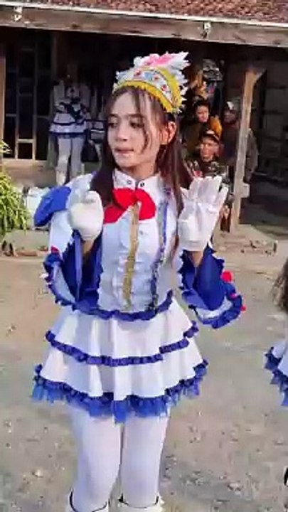 mayoret cantiknya nirwana - video Dailymotion