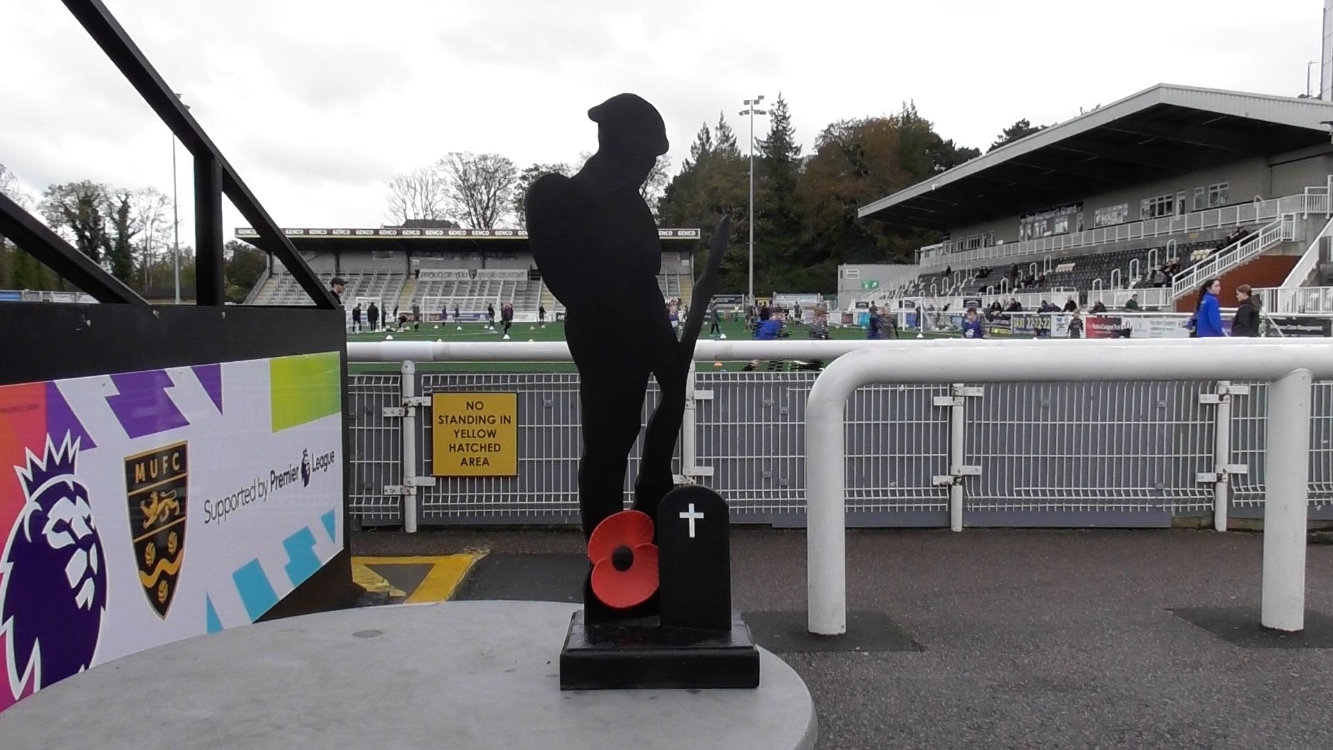 Maidstone United FC host Remembrance parade