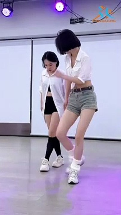 Dance Moves | TÌNH AEROBICS - Video Dailymotion