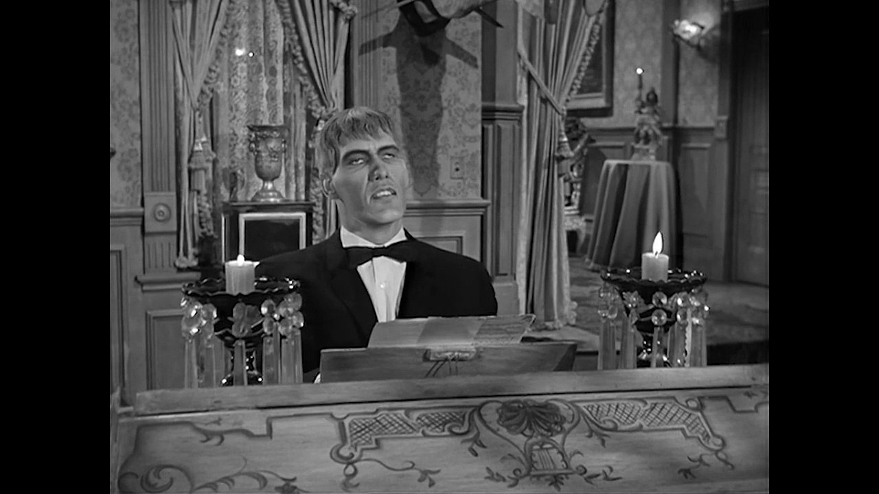 Los Locos Addams - S01E20 - El Primo Eso visita la Familia Addams ...