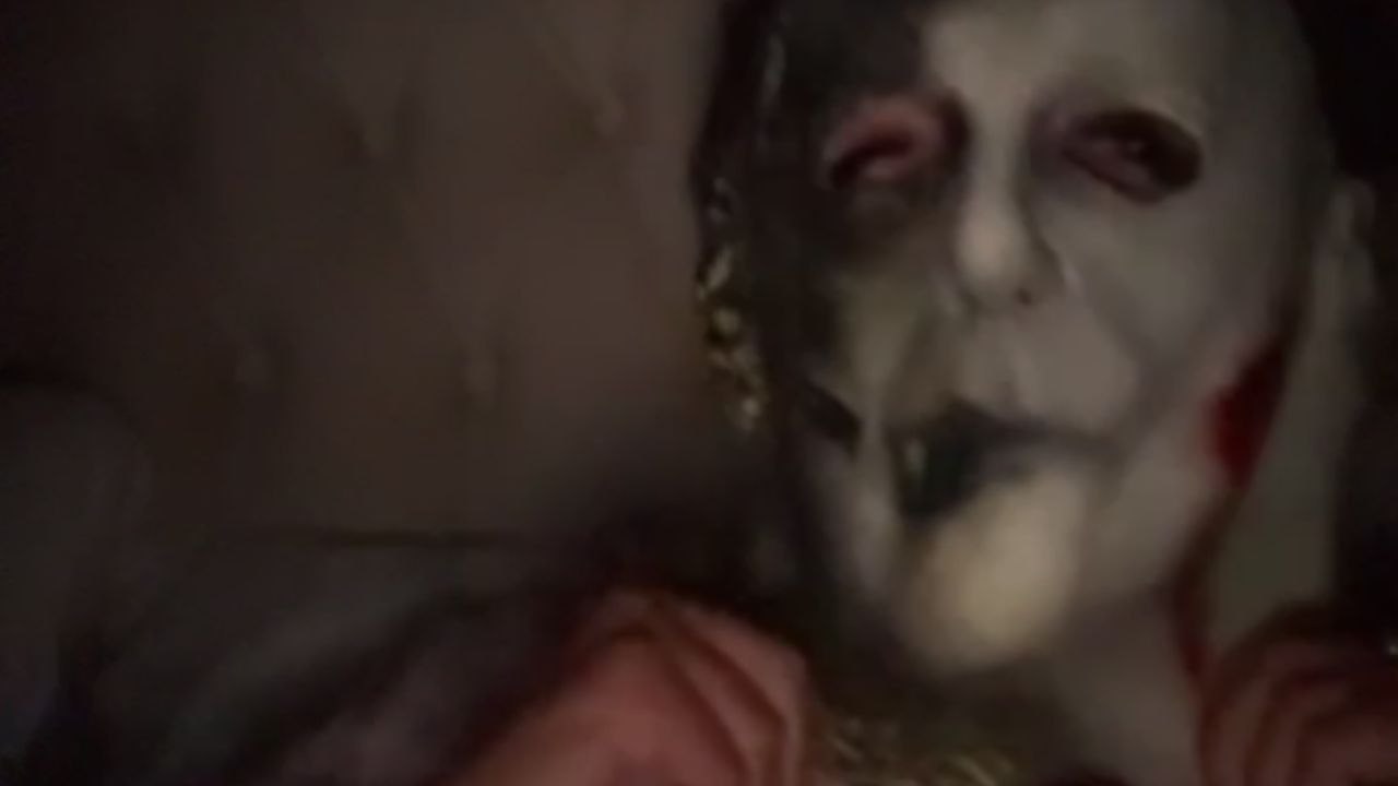 Girl takes revenge with perfectly timed scary mask prank on sleeping ...