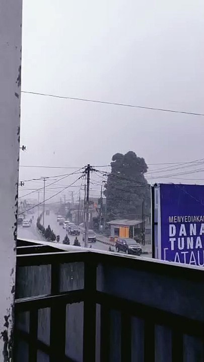 mendung lalu hujan - video Dailymotion