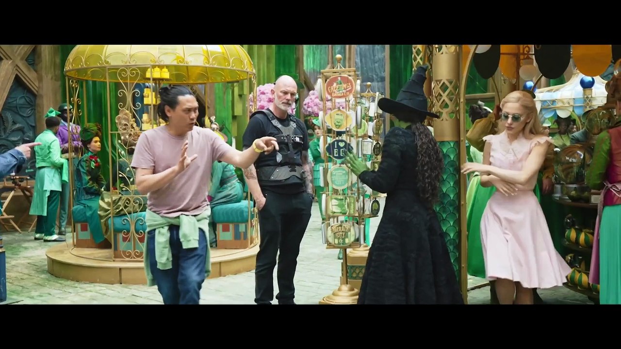 Wicked Movie - Behind the scenes - One Short Day - video Dailymotion