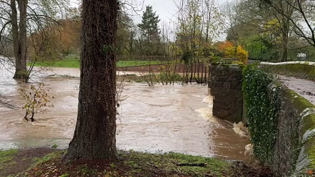 The river Yeo going under the bridge at Fordton, video Alan Quick IMG ...