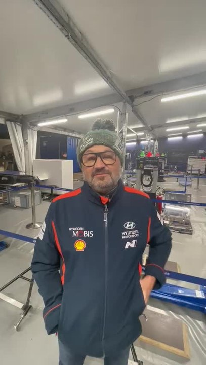 Christian Loriaux directeur Hyundai - Vidéo Dailymotion
