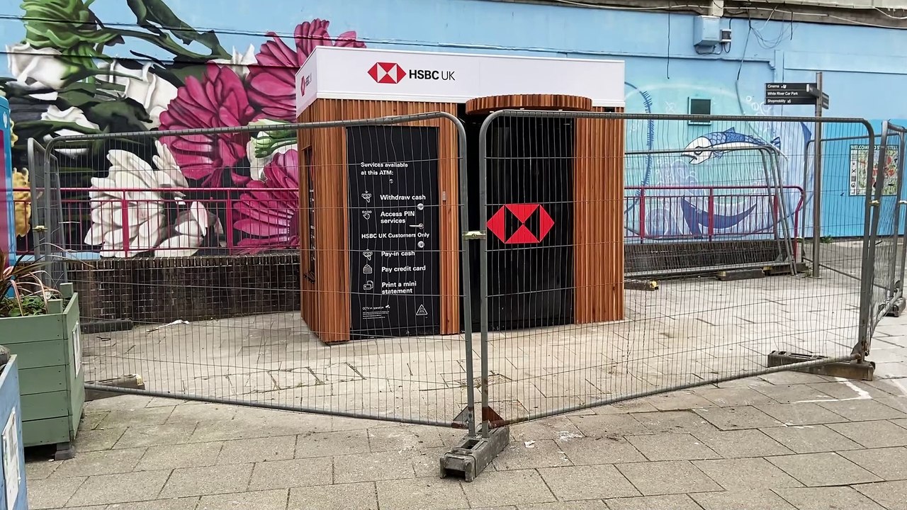 New community cash pod in centre of St St Austell - video Dailymotion