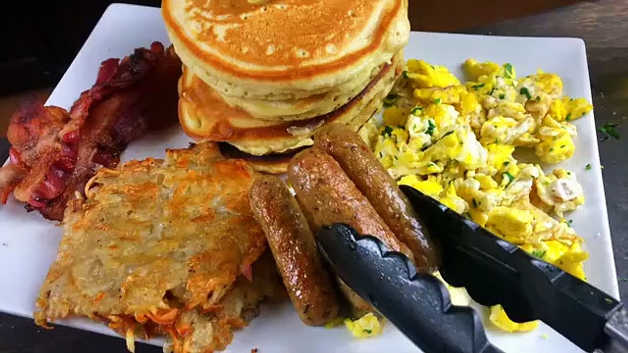 All American BreakFast _ A Typical American Breakfast Recipe that you ...
