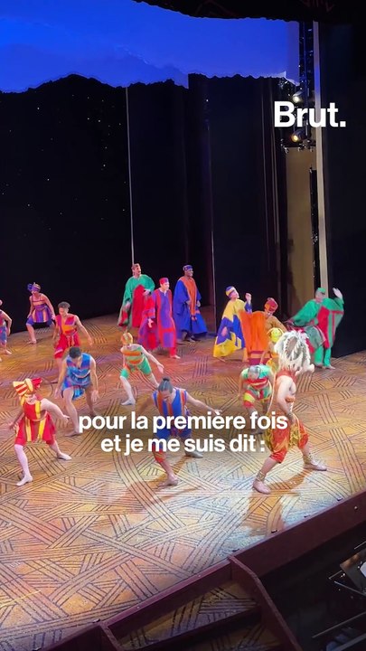 En coulisses avec Ryan Malcolm, Simba dans Le Roi Lion - Vidéo Dailymotion