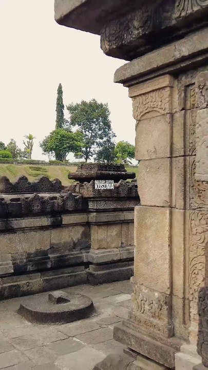 Candi Sambisari - Video Dailymotion