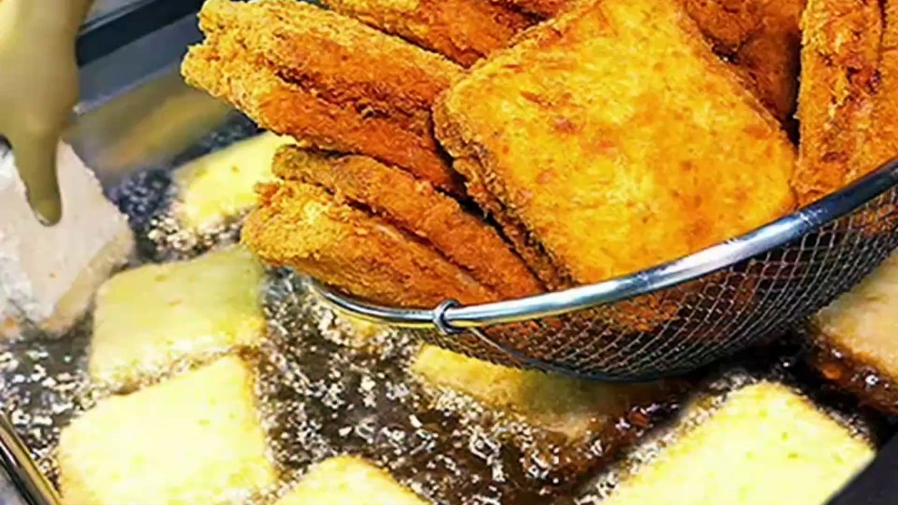 Amazing Deep Fried Toast Master! Take a Look at the Making Process ...