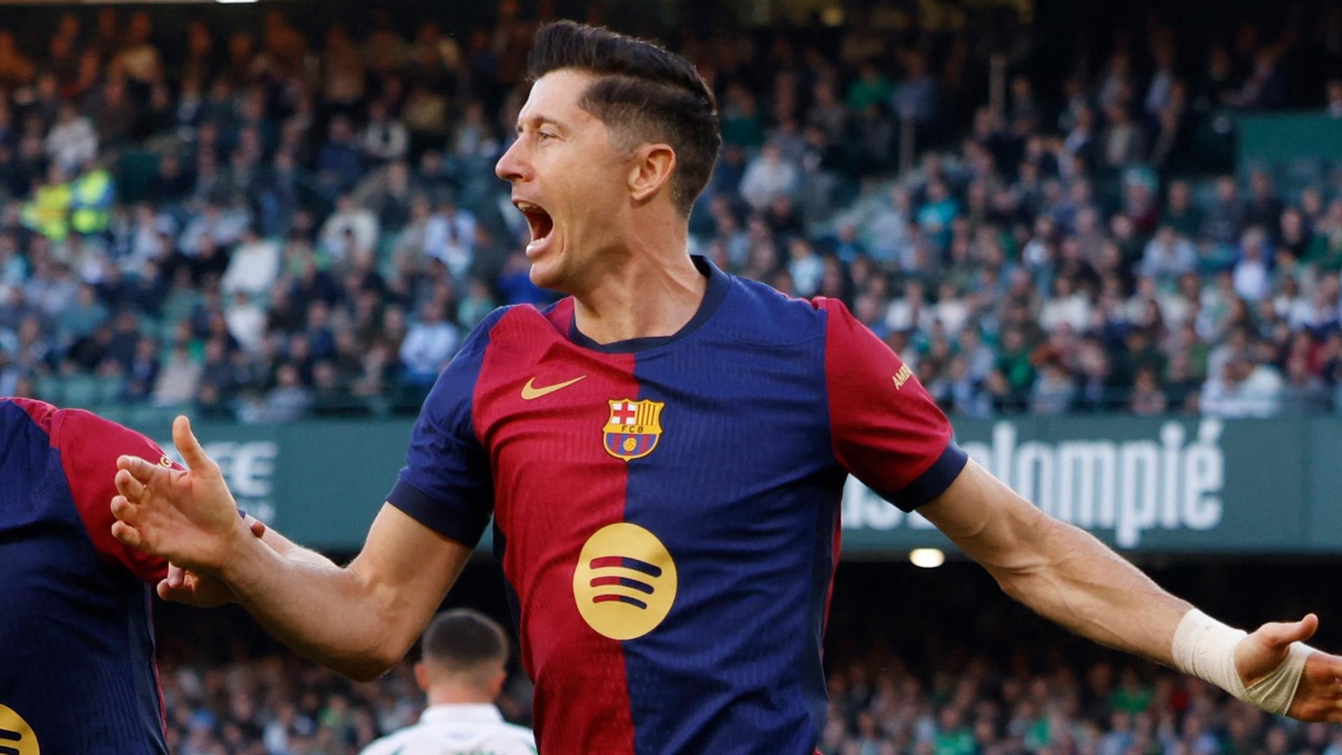 (VIDEO) Lewandowski Scores Barcelona's Opener vs. Real Betis After ...